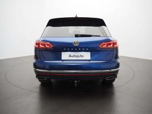 Blue Volkswagen Touareg 2019 in Vilnius, with an engine capacity of 2.97 L and mileage of 100 thousand km for 37000 €, photo 6 on AUTOMOTO.COM.LV