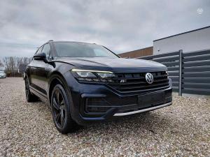 Blue Volkswagen Touareg 2020 in Vilkaviskis, with an engine capacity of 2.97 L and mileage of 280 thousand km for 21600 €, photo  on AUTOMOTO.COM.LV