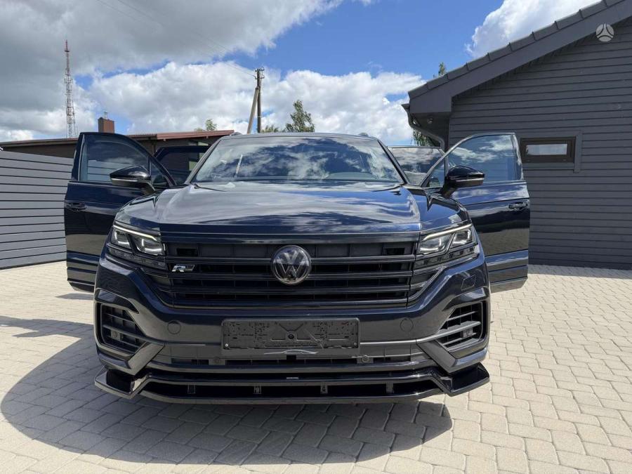 Zils Volkswagen Touareg 2020 Telšiai, ar dzinēja tilpumu 2.97 L un nobraukumu 282 tūkst. km par 30750 €, foto 1 vietnē AUTOMOTO.COM.LV