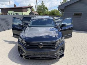 Zils Volkswagen Touareg 2020 Telšiai, ar dzinēja tilpumu 2.97 L un nobraukumu 282 tūkst. km par 30750 €, foto 6 vietnē AUTOMOTO.COM.LV