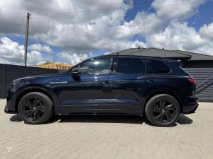 Zils Volkswagen Touareg 2020 Telšiai, ar dzinēja tilpumu 2.97 L un nobraukumu 282 tūkst. km par 30750 €, foto 9 vietnē AUTOMOTO.COM.LV
