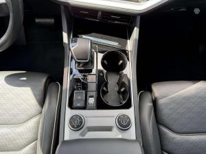 Zils Volkswagen Touareg 2020 Telšiai, ar dzinēja tilpumu 2.97 L un nobraukumu 282 tūkst. km par 30750 €, foto 36 vietnē AUTOMOTO.COM.LV