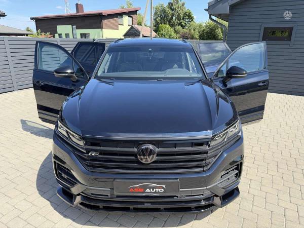 Zils Volkswagen Touareg 2020 Telšiai, ar dzinēja tilpumu 2.97 L un nobraukumu 283 tūkst. km par 30400 €, foto 5 vietnē AUTOMOTO.COM.LV