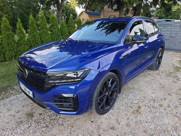 Zils Volkswagen Touareg 2020 Telšiai, ar dzinēja tilpumu 2.97 L un nobraukumu 182 tūkst. km par 27800 €, foto 1 vietnē AUTOMOTO.COM.LV