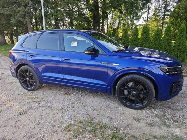 Zils Volkswagen Touareg 2020 Telšiai, ar dzinēja tilpumu 2.97 L un nobraukumu 182 tūkst. km par 27800 €, foto 4 vietnē AUTOMOTO.COM.LV