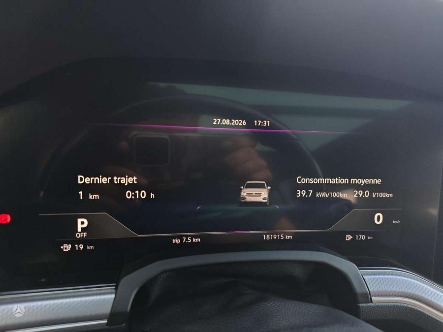 Zils Volkswagen Touareg 2020 Telšiai, ar dzinēja tilpumu 2.97 L un nobraukumu 182 tūkst. km par 27800 €, foto 35 vietnē AUTOMOTO.COM.LV