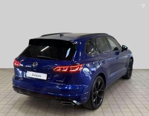 Blue Volkswagen Touareg 2021 in Kaunas, with an engine capacity of 3.00 L and mileage of 149 thousand km for 41200 €, photo 5 on AUTOMOTO.COM.LV