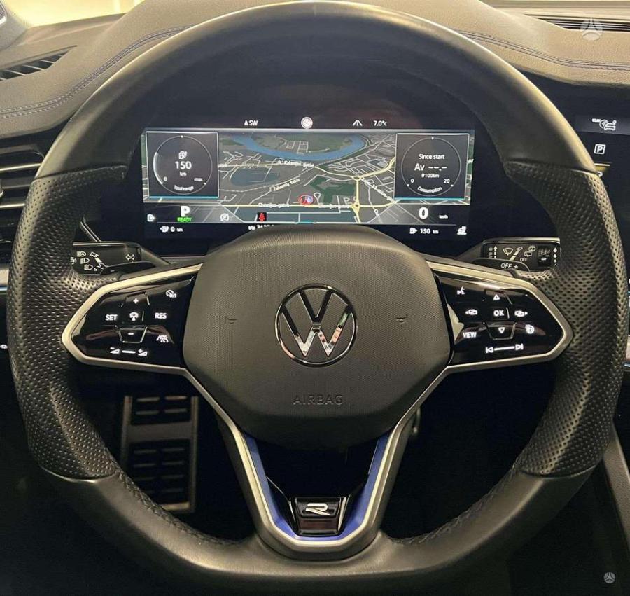 Blue Volkswagen Touareg 2021 in Kaunas, with an engine capacity of 3.00 L and mileage of 149 thousand km for 41200 €, photo 9 on AUTOMOTO.COM.LV