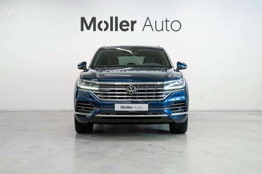 Zils Volkswagen Touareg 2021 Viļņa, ar dzinēja tilpumu 3.00 L un nobraukumu 124 tūkst. km par 43500 €, foto 6 vietnē AUTOMOTO.COM.LV