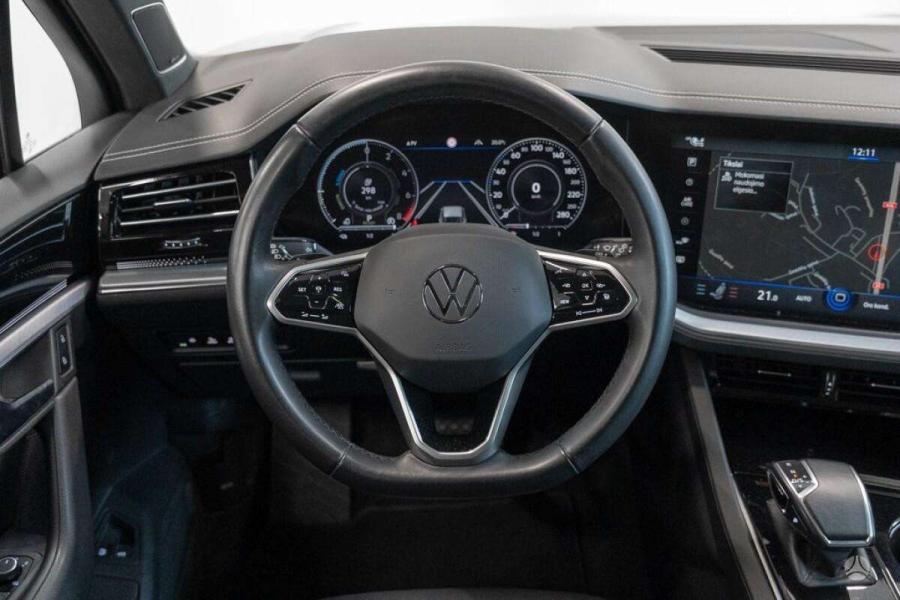 Zils Volkswagen Touareg 2021 Viļņa, ar dzinēja tilpumu 3.00 L un nobraukumu 124 tūkst. km par 43500 €, foto 10 vietnē AUTOMOTO.COM.LV