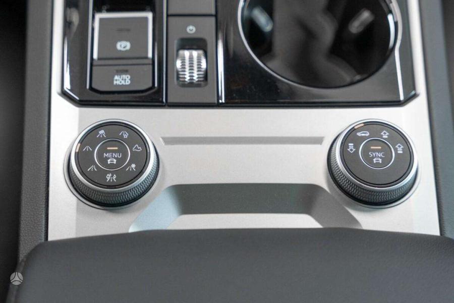 Zils Volkswagen Touareg 2021 Viļņa, ar dzinēja tilpumu 3.00 L un nobraukumu 124 tūkst. km par 43500 €, foto 20 vietnē AUTOMOTO.COM.LV
