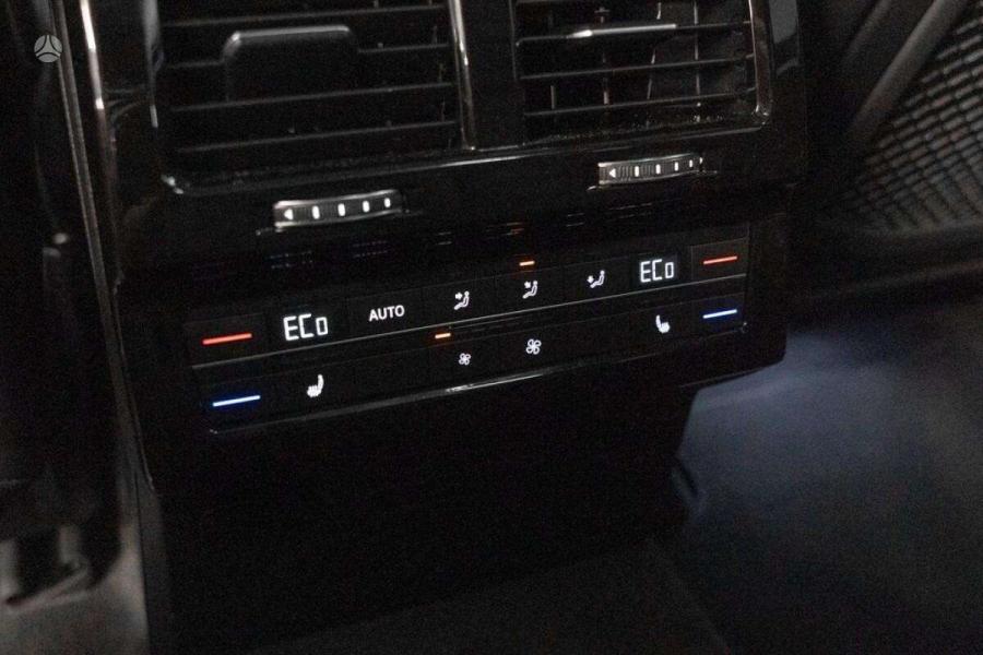 Zils Volkswagen Touareg 2021 Viļņa, ar dzinēja tilpumu 3.00 L un nobraukumu 124 tūkst. km par 43500 €, foto 23 vietnē AUTOMOTO.COM.LV