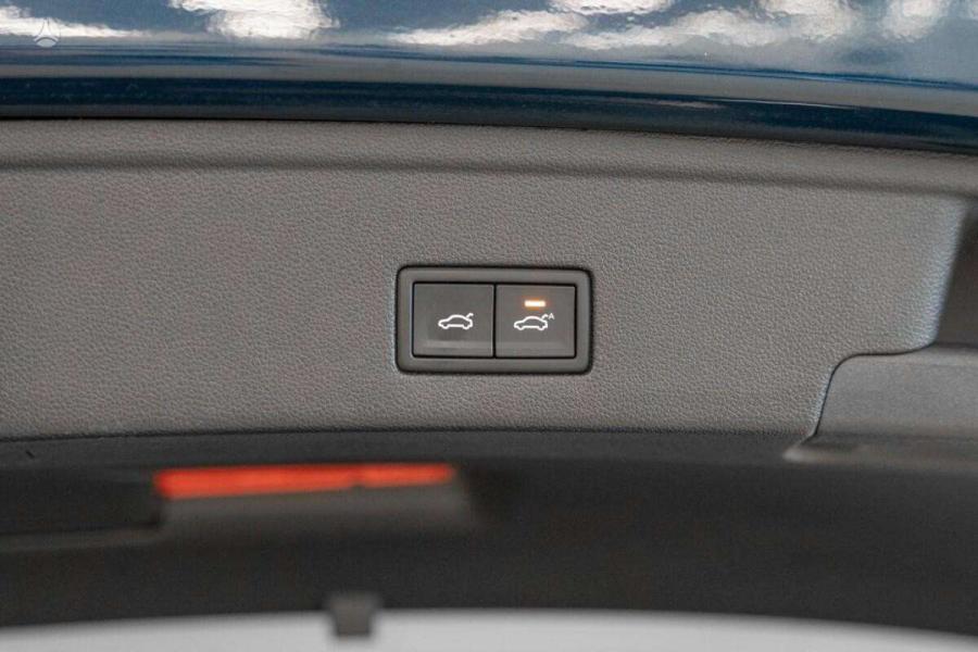 Zils Volkswagen Touareg 2021 Viļņa, ar dzinēja tilpumu 3.00 L un nobraukumu 124 tūkst. km par 43500 €, foto 25 vietnē AUTOMOTO.COM.LV
