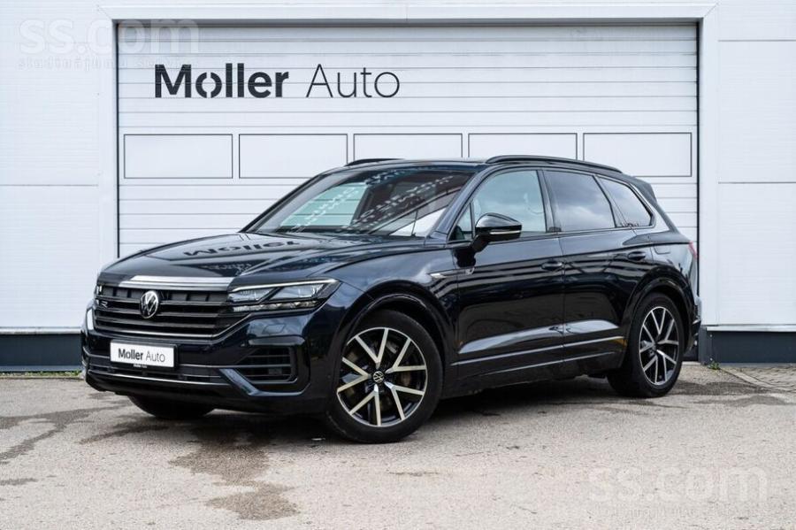 Zils Volkswagen Touareg 2022 Rīga, ar dzinēja tilpumu 3.00 L un nobraukumu 134 tūkst. km par 45900 €, foto 1 vietnē AUTOMOTO.COM.LV