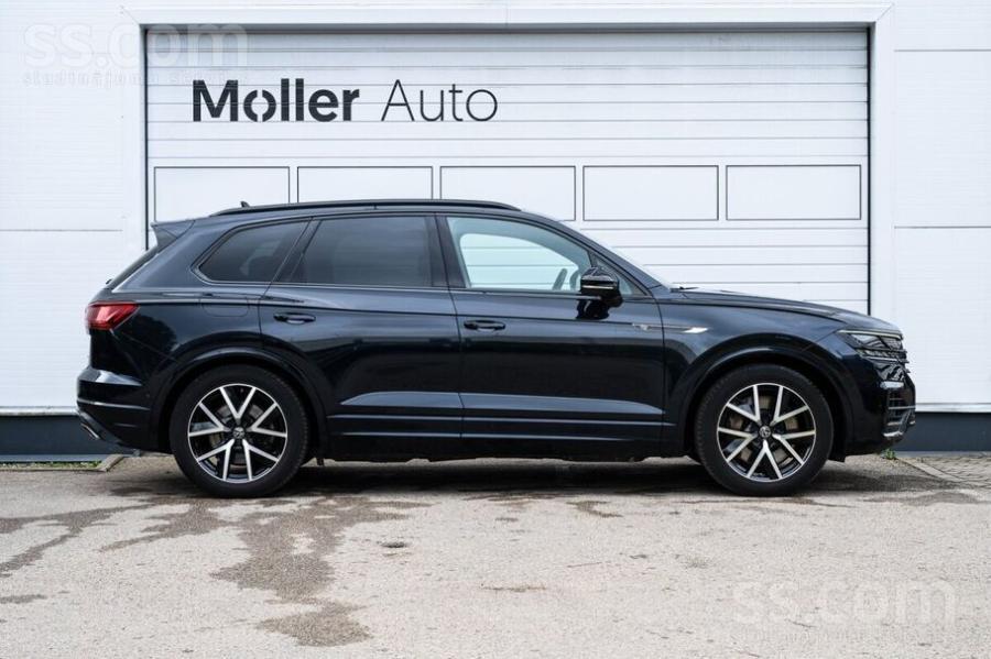 Zils Volkswagen Touareg 2022 Rīga, ar dzinēja tilpumu 3.00 L un nobraukumu 134 tūkst. km par 45900 €, foto 6 vietnē AUTOMOTO.COM.LV