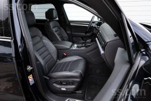 Zils Volkswagen Touareg 2022 Rīga, ar dzinēja tilpumu 3.00 L un nobraukumu 134 tūkst. km par 45900 €, foto 8 vietnē AUTOMOTO.COM.LV