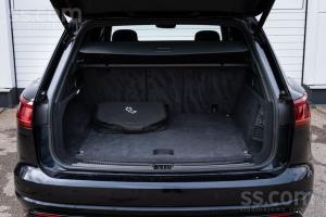 Zils Volkswagen Touareg 2022 Rīga, ar dzinēja tilpumu 3.00 L un nobraukumu 134 tūkst. km par 45900 €, foto 20 vietnē AUTOMOTO.COM.LV