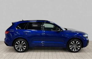 Zils Volkswagen Touareg 2024 Kauņa, ar dzinēja tilpumu 2.97 L un nobraukumu 38 tūkst. km par 67600 €, foto 4 vietnē AUTOMOTO.COM.LV
