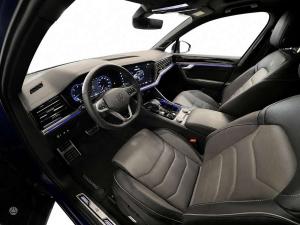 Zils Volkswagen Touareg 2024 Kauņa, ar dzinēja tilpumu 2.97 L un nobraukumu 38 tūkst. km par 67600 €, foto 9 vietnē AUTOMOTO.COM.LV