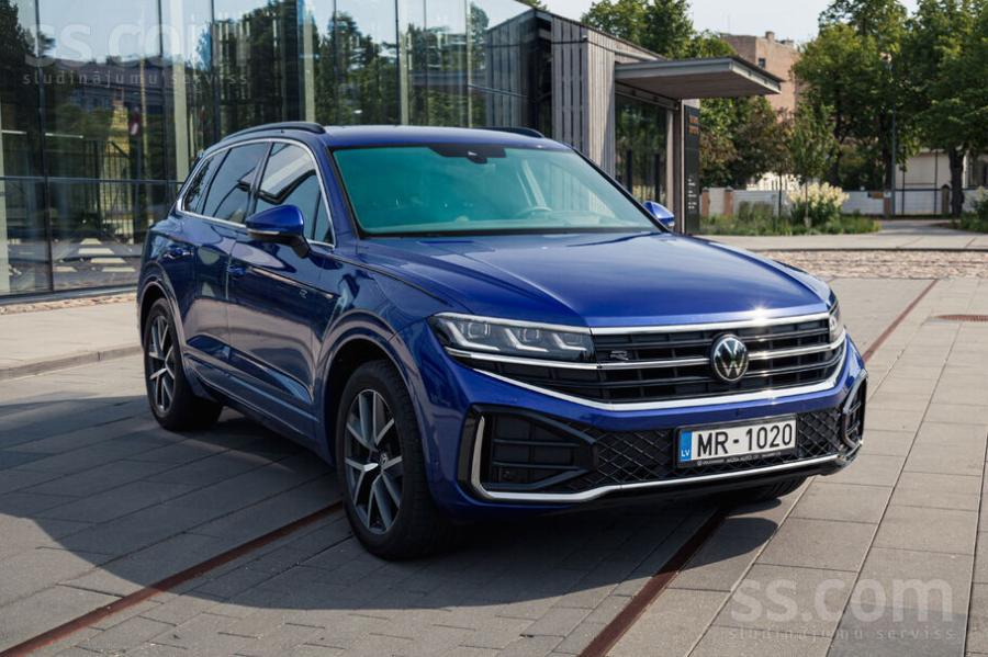 Zils Volkswagen Touareg 2025 Rīga, ar dzinēja tilpumu 3.00 L un nobraukumu 19 tūkst. km par 71950 €, foto 4 vietnē AUTOMOTO.COM.LV