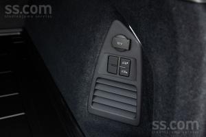 Zils Volkswagen Touareg 2025 Rīga, ar dzinēja tilpumu 3.00 L un nobraukumu 19 tūkst. km par 71950 €, foto 13 vietnē AUTOMOTO.COM.LV