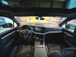 Zils Volkswagen Touareg 2026 Valmiera, ar dzinēja tilpumu 3.00 L un nobraukumu 10 tūkst. km par 74700 €, foto 9 vietnē AUTOMOTO.COM.LV