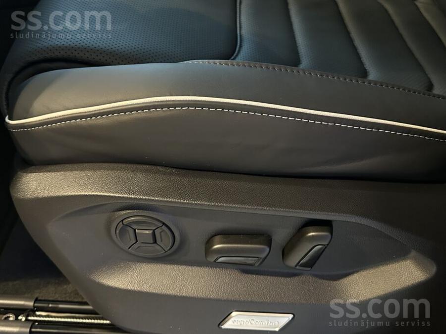 Zils Volkswagen Touareg 2026 Valmiera, ar dzinēja tilpumu 3.00 L un nobraukumu 10 tūkst. km par 74700 €, foto 12 vietnē AUTOMOTO.COM.LV