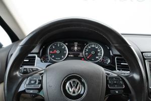Zils Volkswagen Touareg 2017 Rīga, ar dzinēja tilpumu 3.00 L un nobraukumu 182 tūkst. km par 16800 €, foto 14 vietnē AUTOMOTO.COM.LV