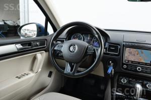 Zils Volkswagen Touareg 2017 Rīga, ar dzinēja tilpumu 3.00 L un nobraukumu 182 tūkst. km par 16800 €, foto 22 vietnē AUTOMOTO.COM.LV