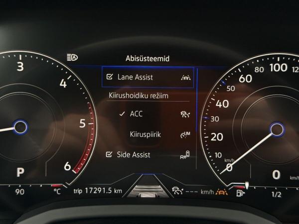 Zils Volkswagen Touareg 2018 Pērnava, ar dzinēja tilpumu 3.00 L un nobraukumu 117 tūkst. km par 37200 €, foto 8 vietnē AUTOMOTO.COM.LV