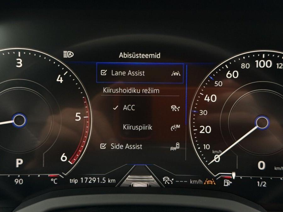 Zils Volkswagen Touareg 2018 Pērnava, ar dzinēja tilpumu 3.00 L un nobraukumu 117 tūkst. km par 37200 €, foto 9 vietnē AUTOMOTO.COM.LV