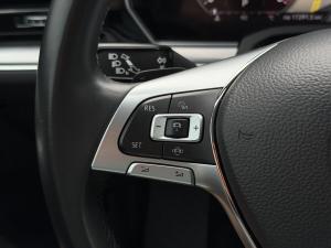 Zils Volkswagen Touareg 2018 Pērnava, ar dzinēja tilpumu 3.00 L un nobraukumu 117 tūkst. km par 37200 €, foto 22 vietnē AUTOMOTO.COM.LV