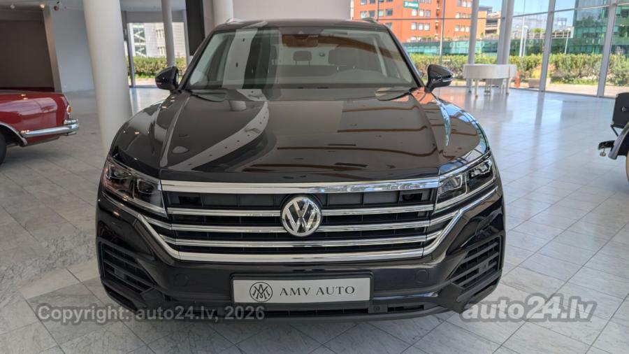 Zils Volkswagen Touareg 2019 Tallina, ar dzinēja tilpumu 3.00 L un nobraukumu 164 tūkst. km par 34720 €, foto 4 vietnē AUTOMOTO.COM.LV