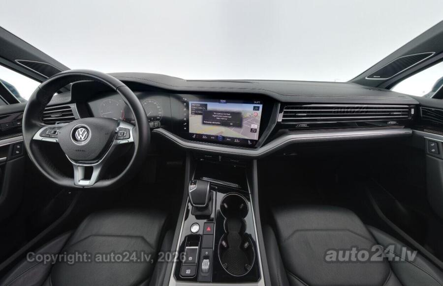 Синий Фольксваген Туарег 2020 в Таллин, объемом двигателя 3.00 л и пробегом 154 тыс. км за 36900 €, фото 9 на AUTOMOTO.COM.LV