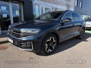 Blue Volkswagen Touareg 2025 in Tallinn, with an engine capacity of 3.00 L and mileage of 56 thousand km for 74900 €, photo  on AUTOMOTO.COM.LV