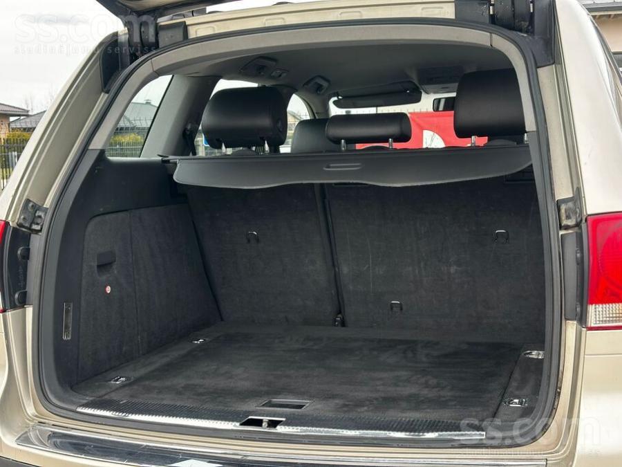 Brūns Volkswagen Touareg 2005 Jelgava, ar dzinēja tilpumu 3.00 L un nobraukumu 0 tūkst. km par 4100 €, foto 25 vietnē AUTOMOTO.COM.LV