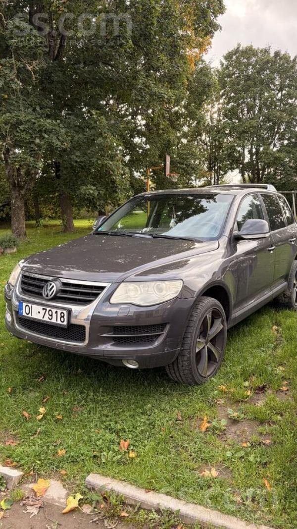 Brūns Volkswagen Touareg 2007 Talsi, ar dzinēja tilpumu 3.00 L un nobraukumu 348 tūkst. km par 5100 €, foto 1 vietnē AUTOMOTO.COM.LV