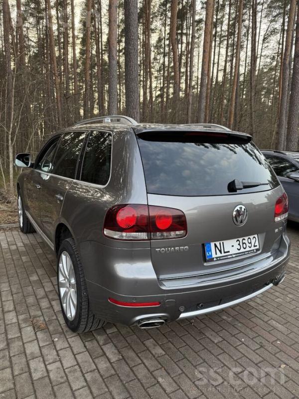 Brūns Volkswagen Touareg 2008 Rīga, ar dzinēja tilpumu 3.00 L un nobraukumu 314 tūkst. km par 4290 €, foto 2 vietnē AUTOMOTO.COM.LV