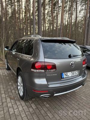 Brūns Volkswagen Touareg 2008 Rīga, ar dzinēja tilpumu 3.00 L un nobraukumu 314 tūkst. km par 4290 €, foto 2 vietnē AUTOMOTO.COM.LV