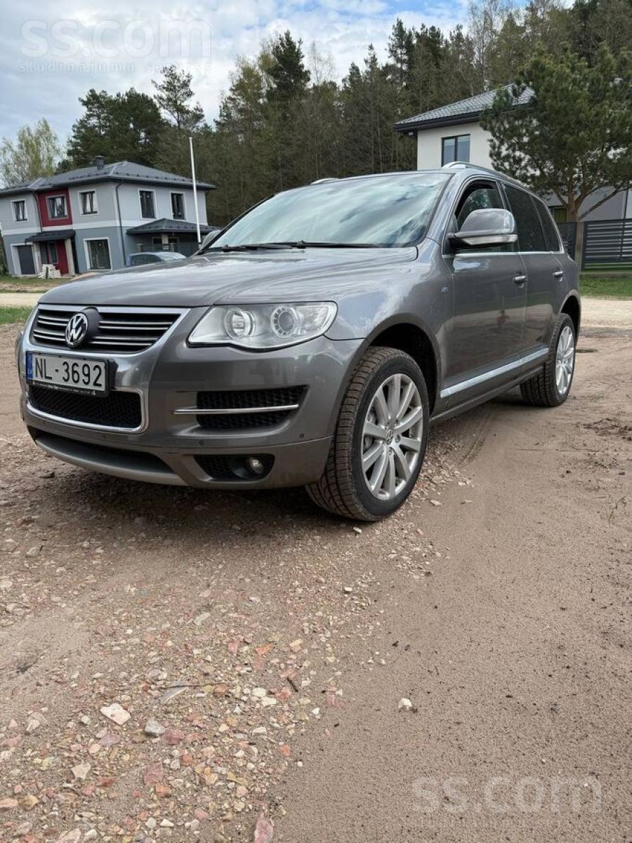 Brūns Volkswagen Touareg 2008 Rīga, ar dzinēja tilpumu 3.00 L un nobraukumu 314 tūkst. km par 4290 €, foto 3 vietnē AUTOMOTO.COM.LV
