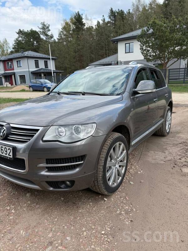Brūns Volkswagen Touareg 2008 Rīga, ar dzinēja tilpumu 3.00 L un nobraukumu 314 tūkst. km par 4290 €, foto 6 vietnē AUTOMOTO.COM.LV