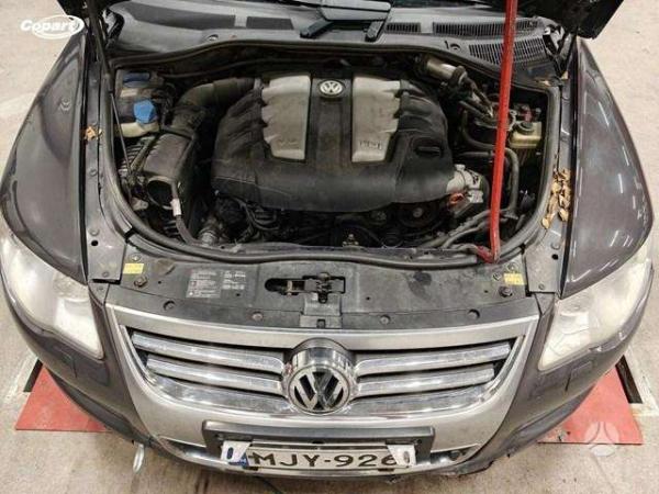 Brūns Volkswagen Touareg 2008 Kauņa, ar dzinēja tilpumu 3.00 L un nobraukumu 400 tūkst. km par 4200 €, foto 10 vietnē AUTOMOTO.COM.LV