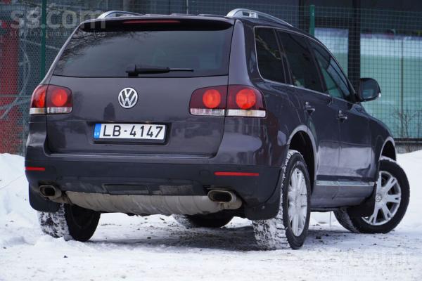 Brown Volkswagen Touareg 2008 in Riga, with an engine capacity of 3.00 L and mileage of 410 thousand km for 4990 €, photo 8 on AUTOMOTO.COM.LV