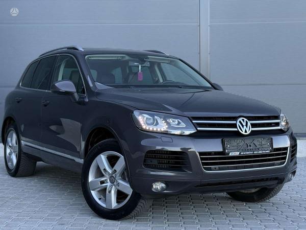 Brūns Volkswagen Touareg 2010 Šauļi, ar dzinēja tilpumu 2.97 L un nobraukumu 300 tūkst. km par 11650 €, foto 1 vietnē AUTOMOTO.COM.LV