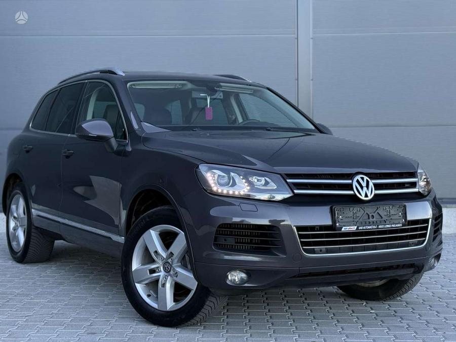 Brūns Volkswagen Touareg 2010 Šauļi, ar dzinēja tilpumu 2.97 L un nobraukumu 300 tūkst. km par 11650 €, foto 1 vietnē AUTOMOTO.COM.LV