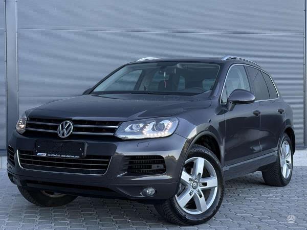 Brūns Volkswagen Touareg 2010 Šauļi, ar dzinēja tilpumu 2.97 L un nobraukumu 300 tūkst. km par 11650 €, foto 2 vietnē AUTOMOTO.COM.LV
