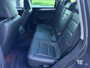 Brūns Volkswagen Touareg 2010 Šauļi, ar dzinēja tilpumu 2.97 L un nobraukumu 300 tūkst. km par 11650 €, foto 23 vietnē AUTOMOTO.COM.LV
