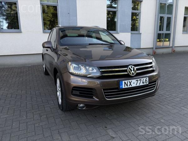 Brūns Volkswagen Touareg 2010 Jelgava, ar dzinēja tilpumu 3.00 L un nobraukumu 298 tūkst. km par 11900 €, foto 5 vietnē AUTOMOTO.COM.LV