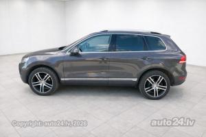 Brūns Volkswagen Touareg 2011 Tartu, ar dzinēja tilpumu 3.00 L un nobraukumu 97 tūkst. km par 18380 €, foto 3 vietnē AUTOMOTO.COM.LV