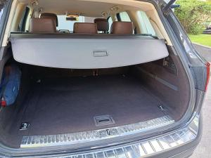 Brūns Volkswagen Touareg 2011 Viļņa, ar dzinēja tilpumu 4.13 L un nobraukumu 410 tūkst. km par 8000 €, foto 11 vietnē AUTOMOTO.COM.LV